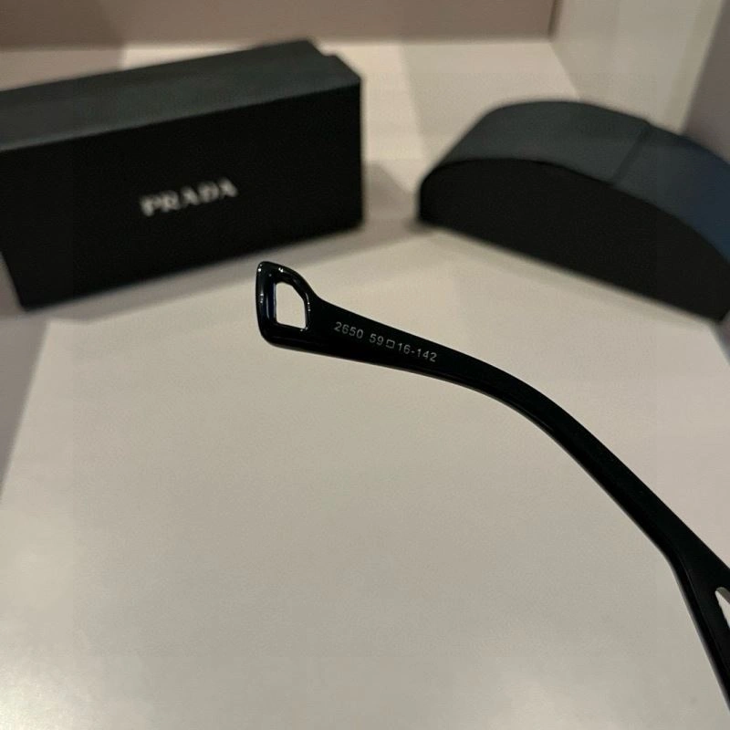 Factory-made Prada Sunglasses