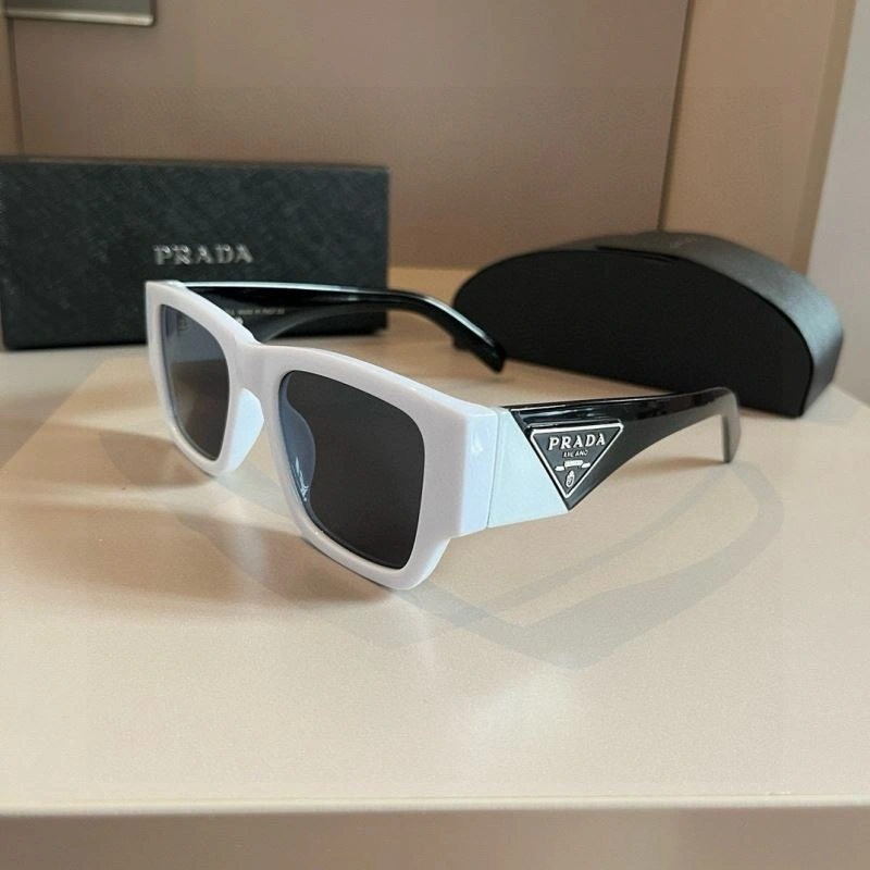 Factory-made Prada Sunglasses