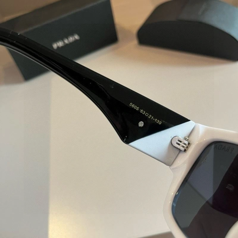 Factory-made Prada Sunglasses
