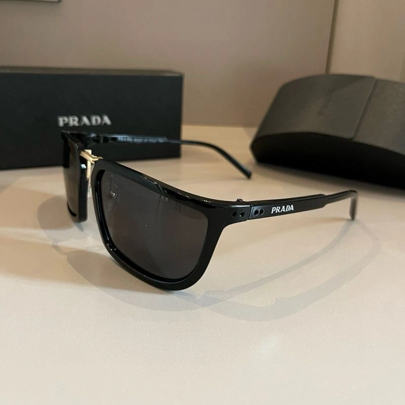 Accurate model Prada Sunglasses