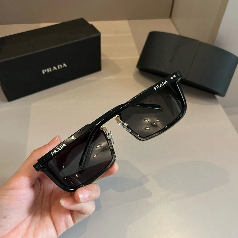 Accurate model Prada Sunglasses