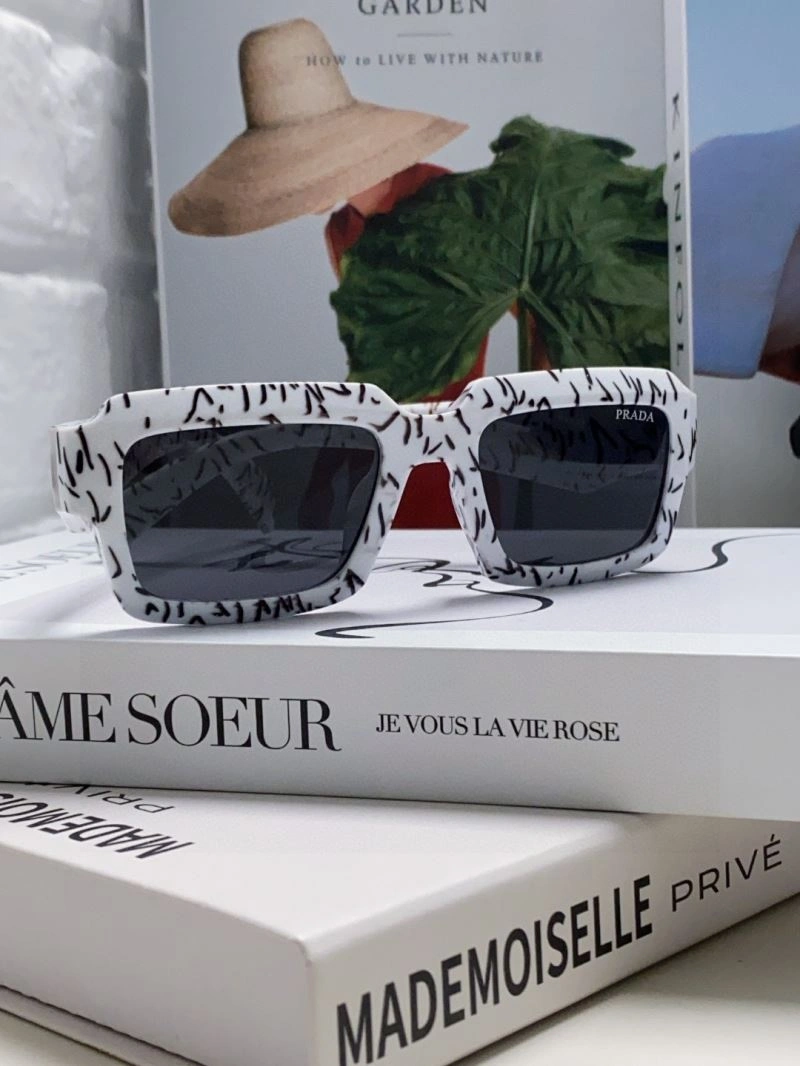 Factory-made Prada Sunglasses