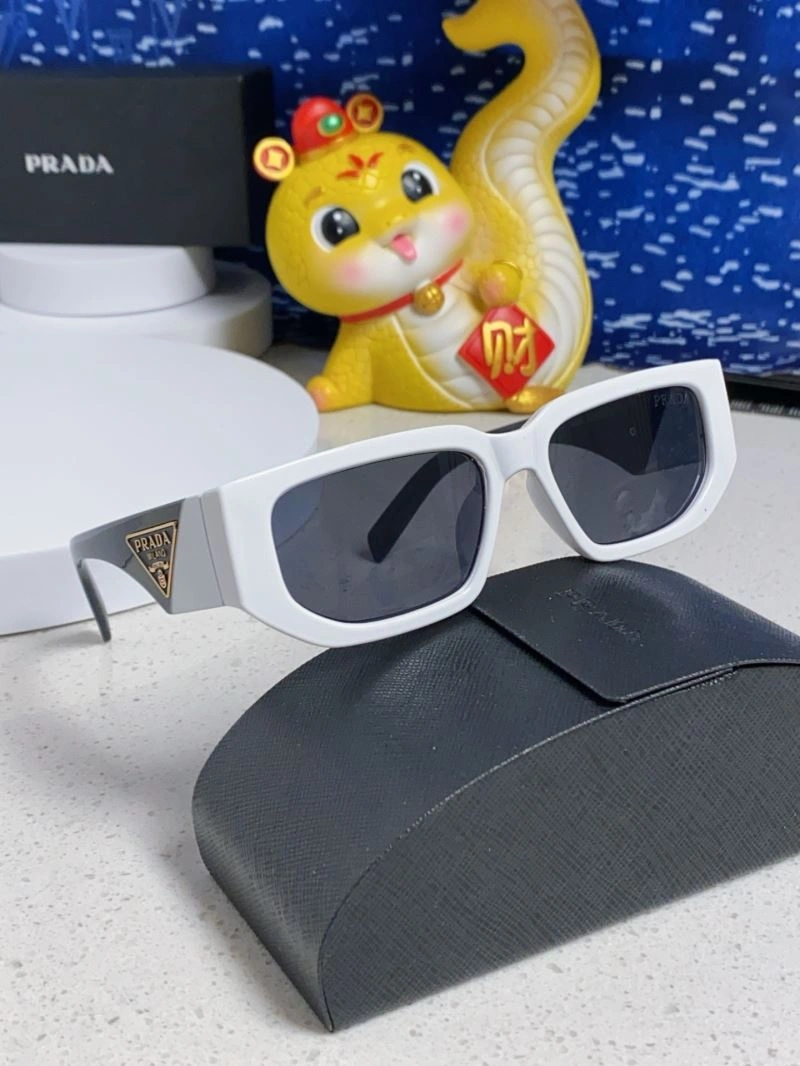 Mirror quality Prada Sunglasses