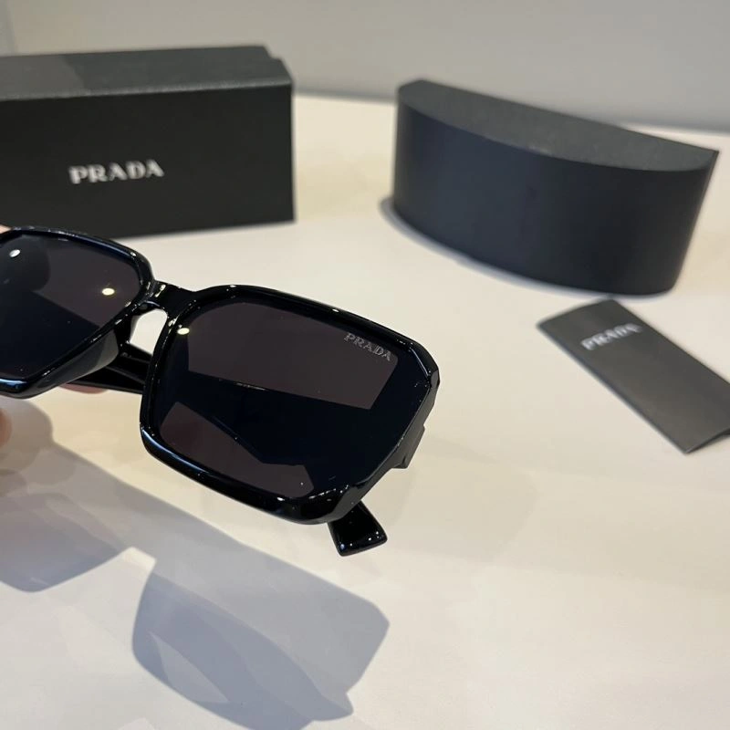 High fidelity Prada Sunglasses