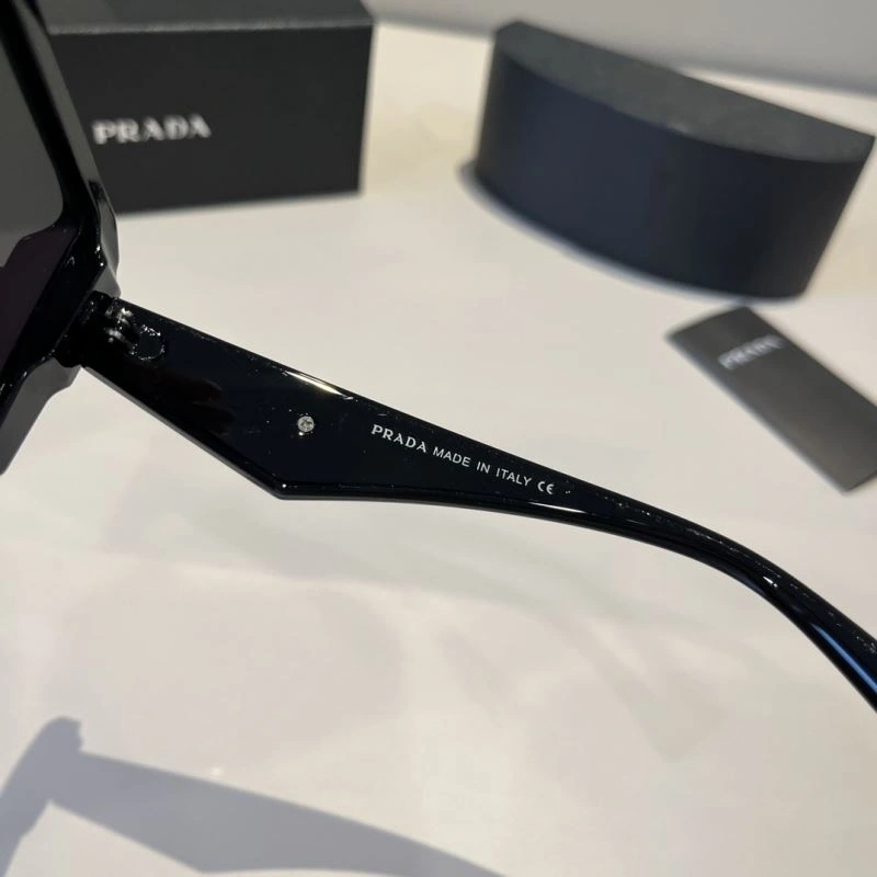 High fidelity Prada Sunglasses