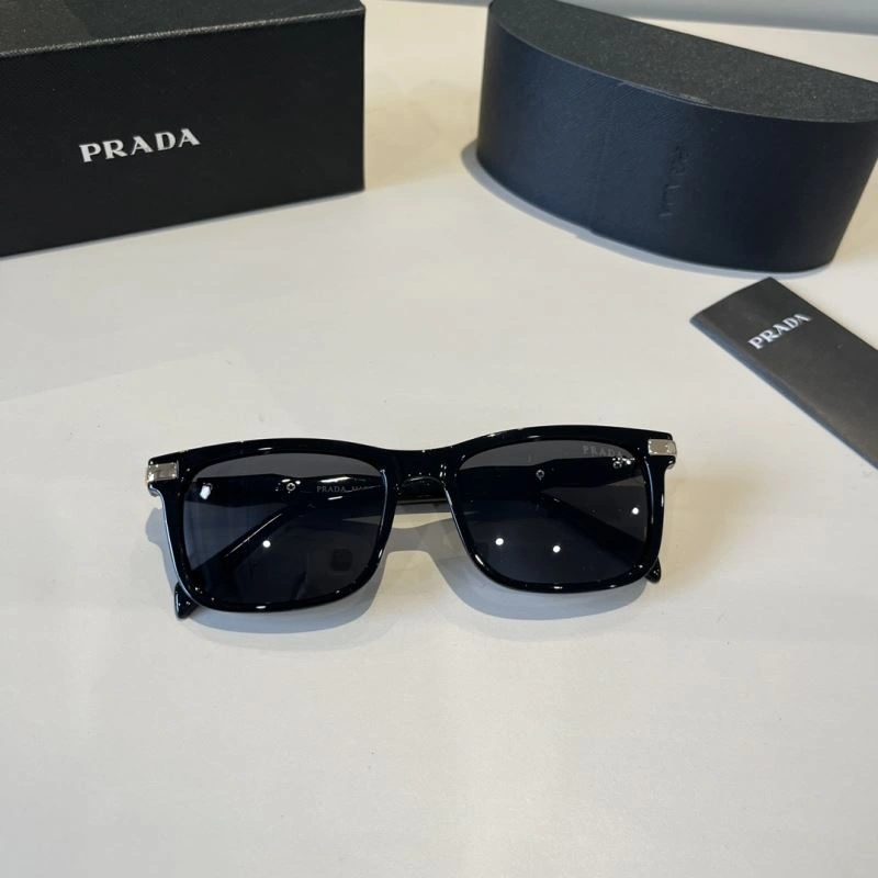 Accurate model Prada Sunglasses