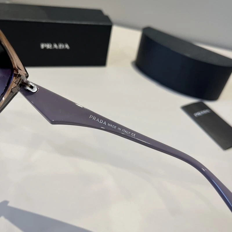 Factory-made Prada Sunglasses