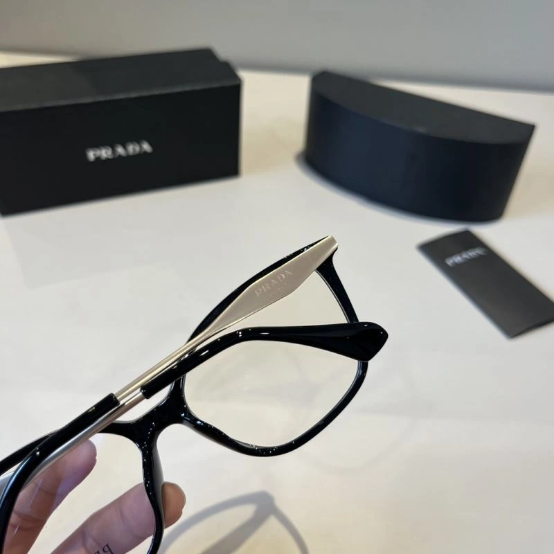 Cut-rate Prada Sunglasses