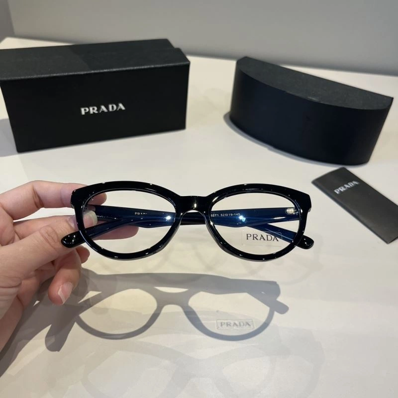 Accurate model Prada Sunglasses
