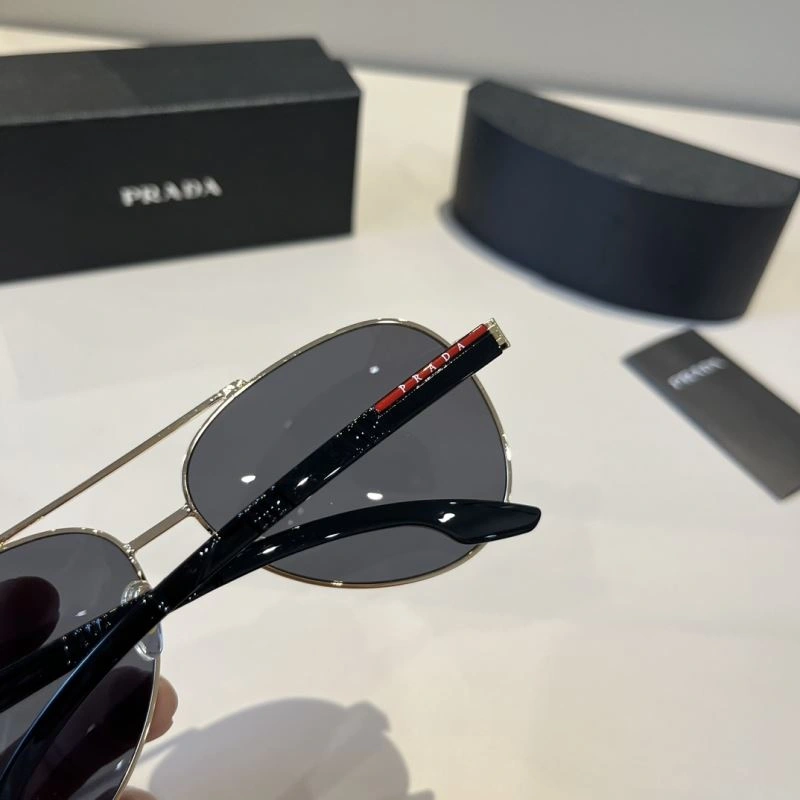 Accurate model Prada Sunglasses