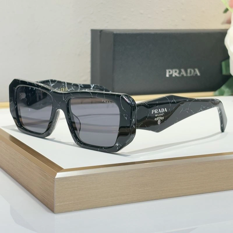 Low-cost Prada Sunglasses