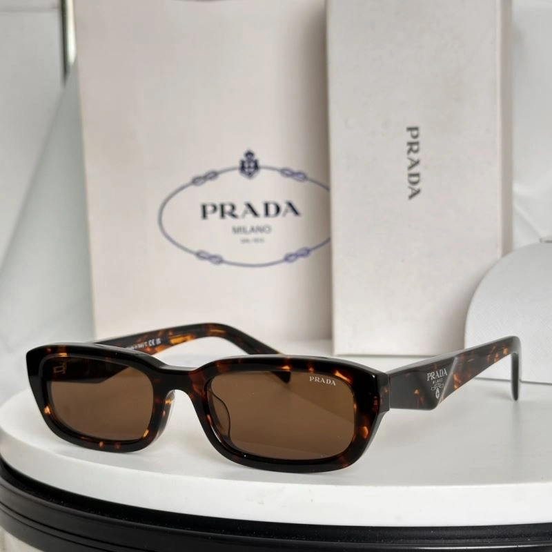 Low-cost Prada Sunglasses