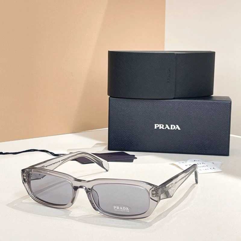 Low-cost Prada Sunglasses