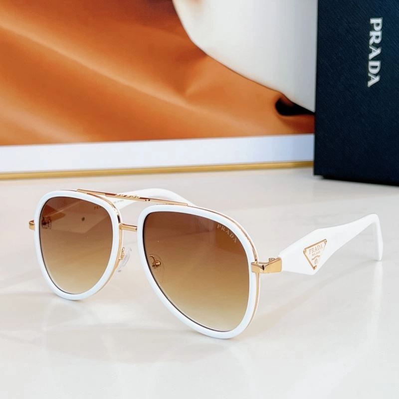 Low-cost Prada Sunglasses