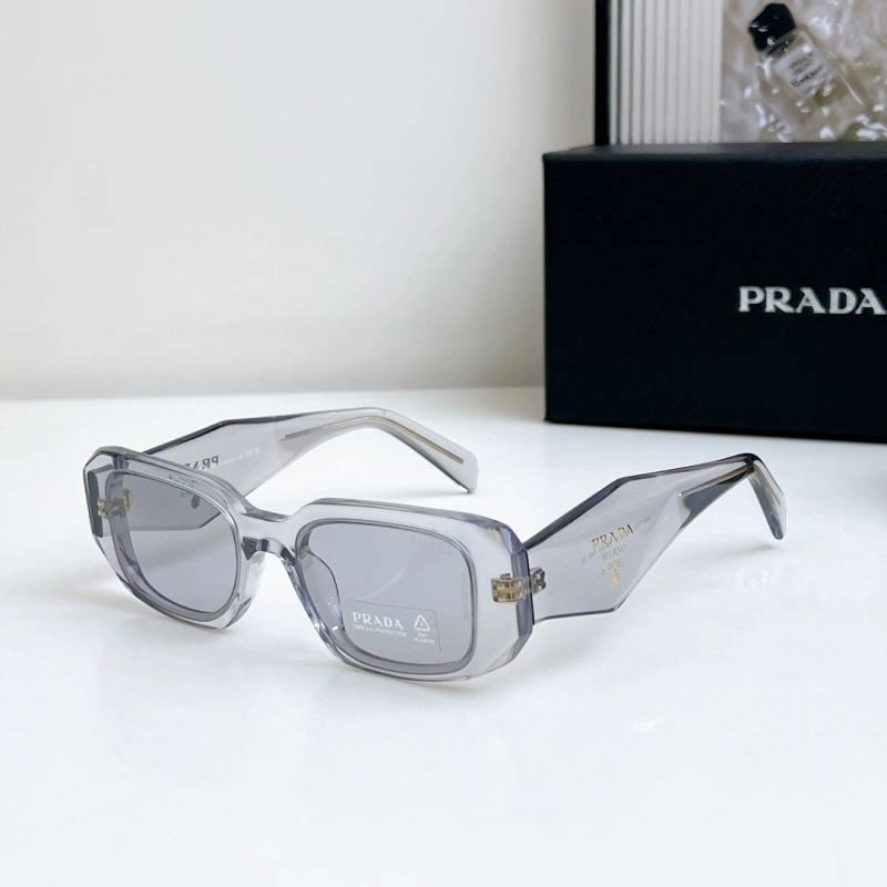 Top mirror Prada Sunglasses