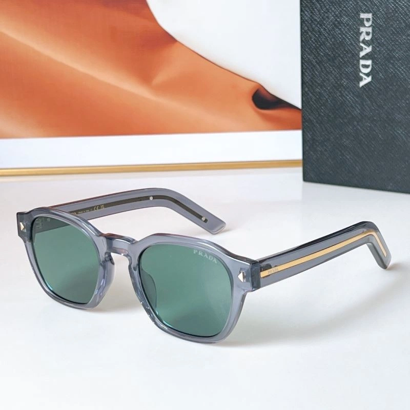 Top mirror Prada Sunglasses