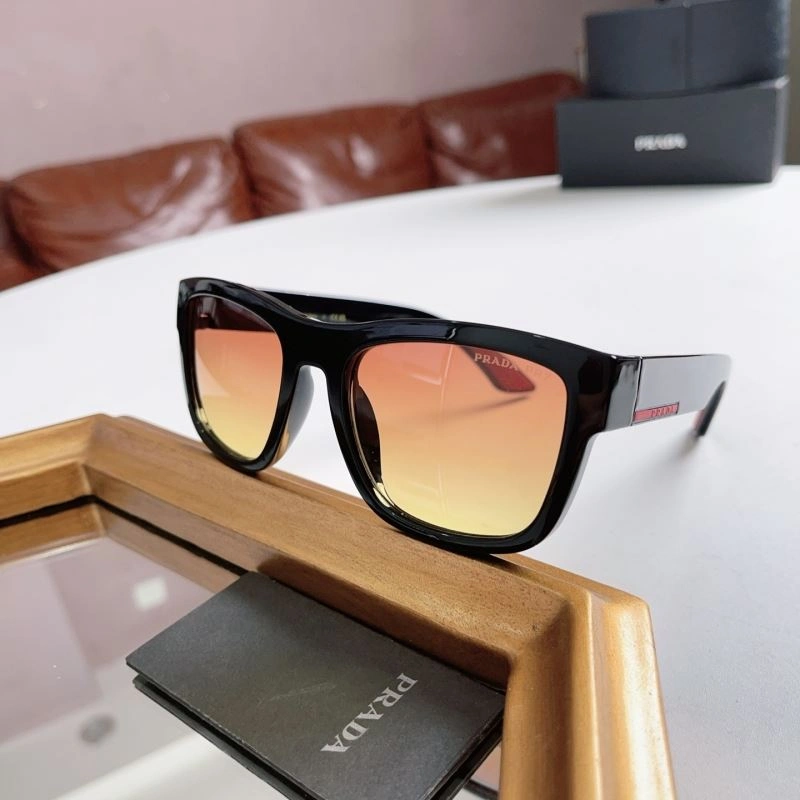 Top match Prada Sunglasses
