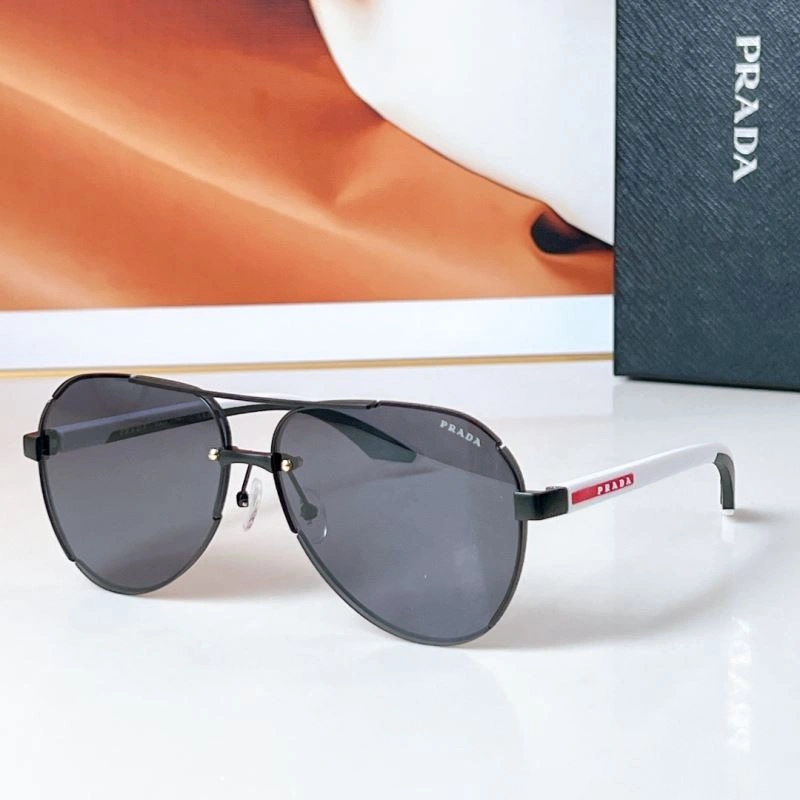 Top match Prada Sunglasses