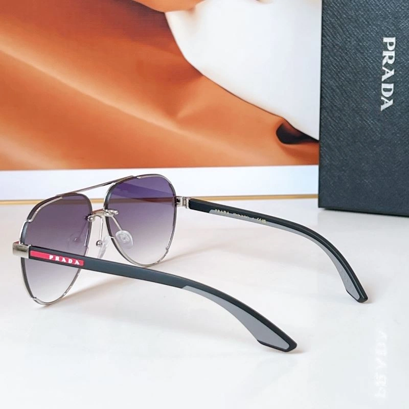 Top match Prada Sunglasses