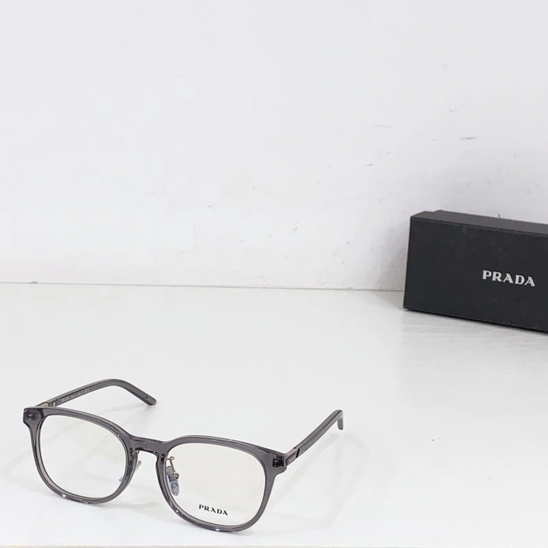 Top match Prada Sunglasses