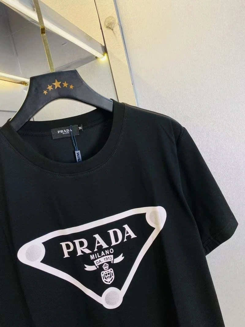 Low-cost Prada T-Shirts