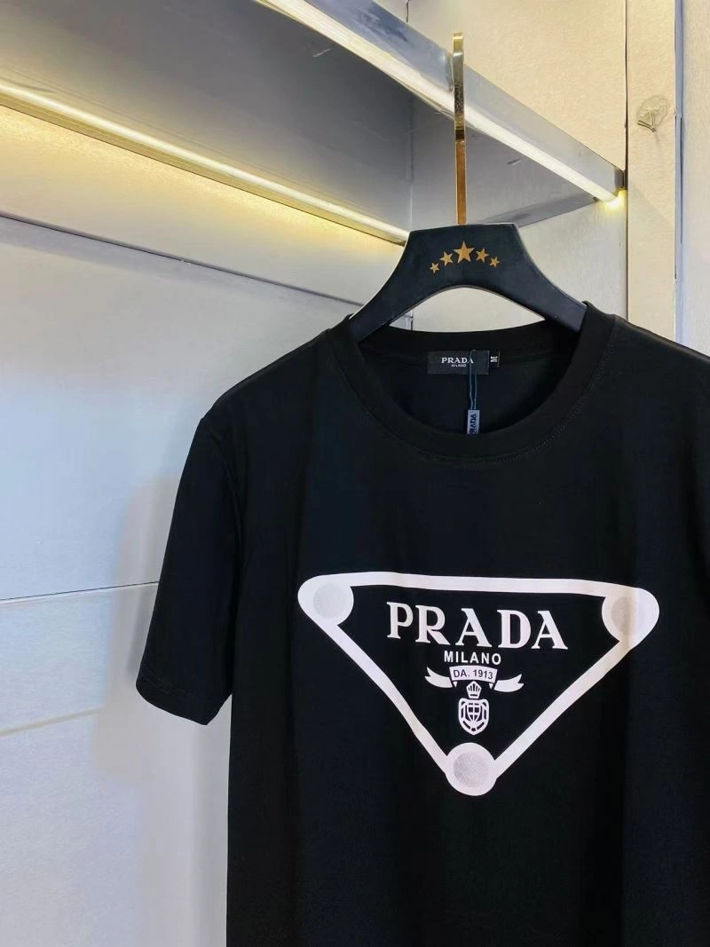 Low-cost Prada T-Shirts