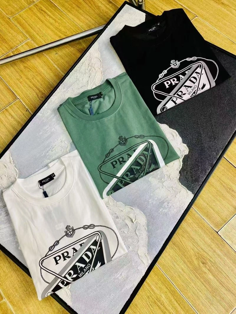 Bargain Prada T-Shirts