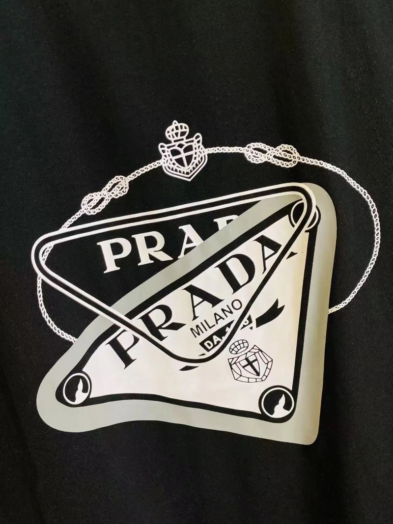 Bargain Prada T-Shirts