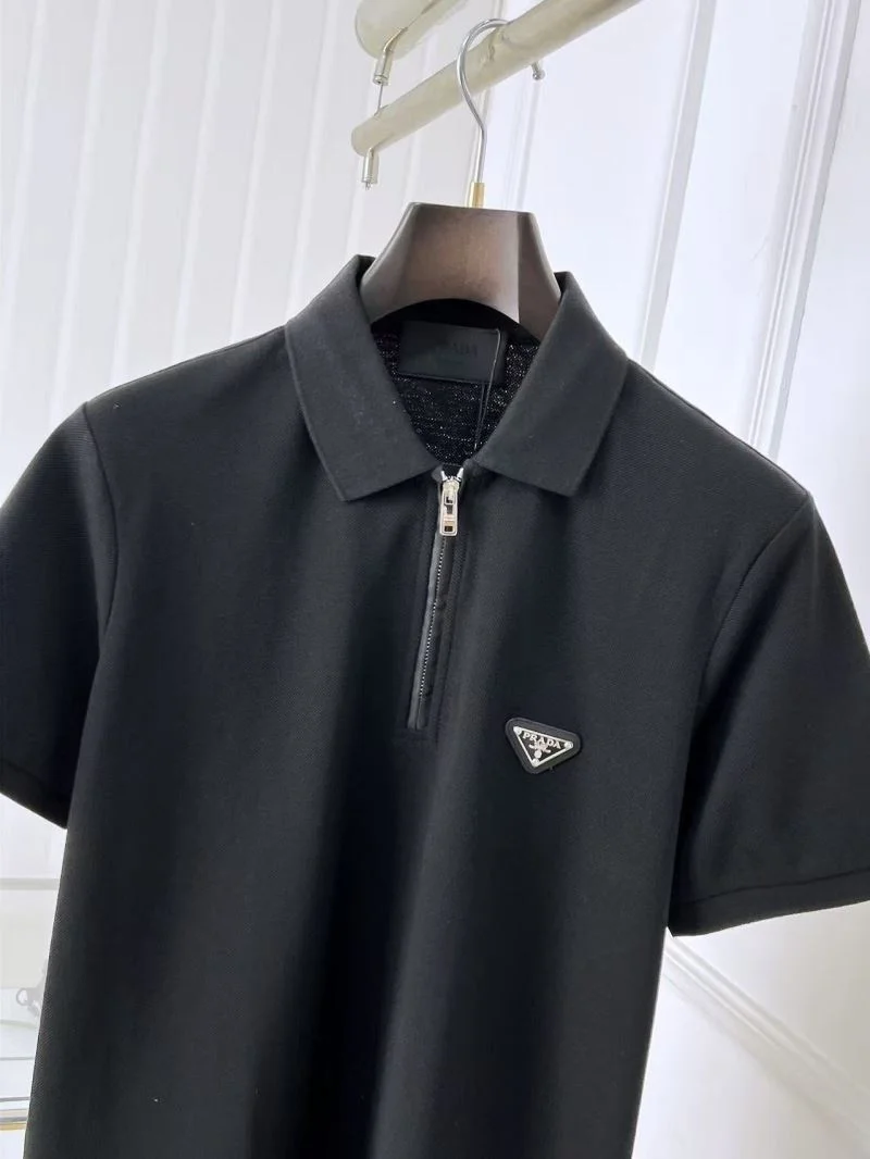 Bargain Prada T-Shirts