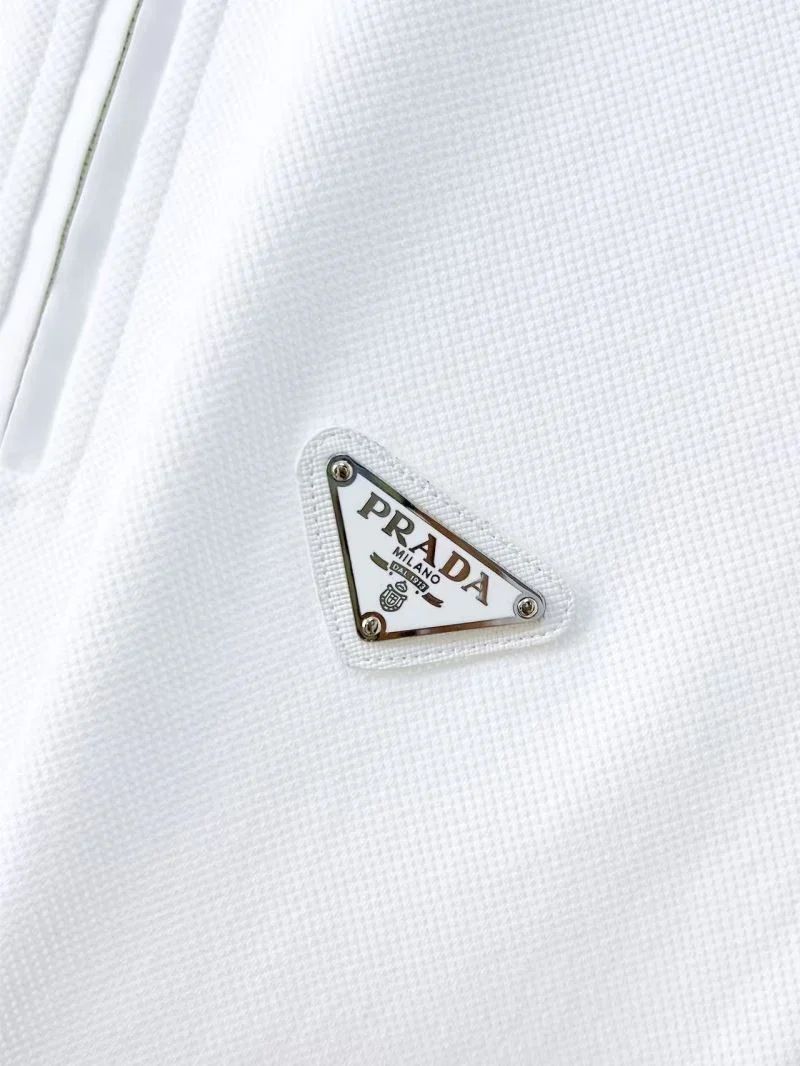 Bargain Prada T-Shirts