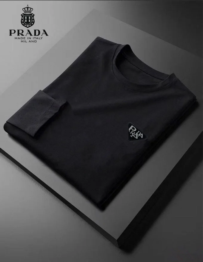Inexpensive Prada T-Shirts