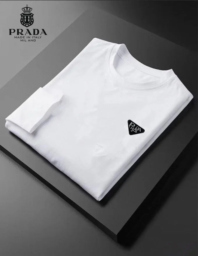Inexpensive Prada T-Shirts