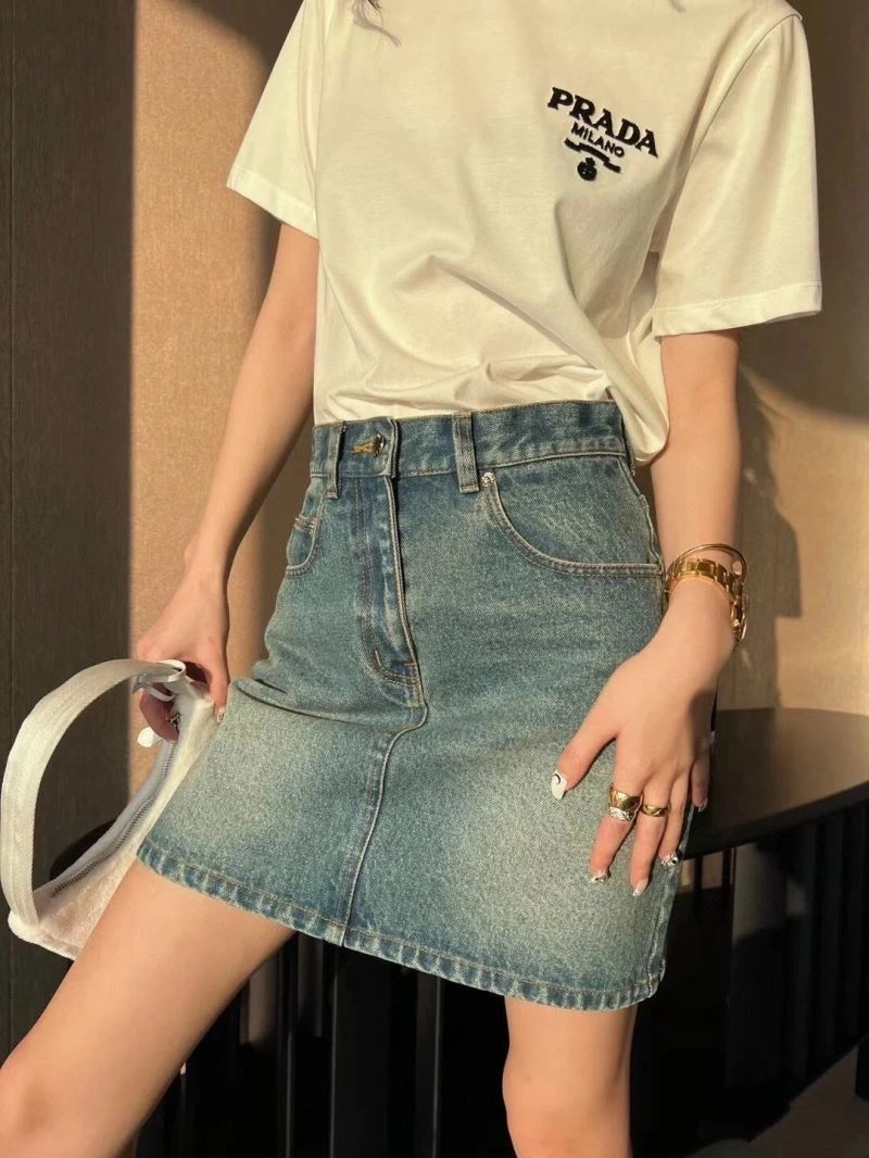 Indistinguishable Prada T-Shirts