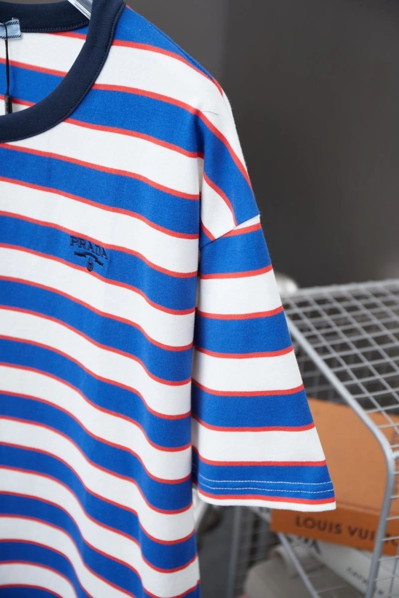 Cut-rate Prada T-Shirts
