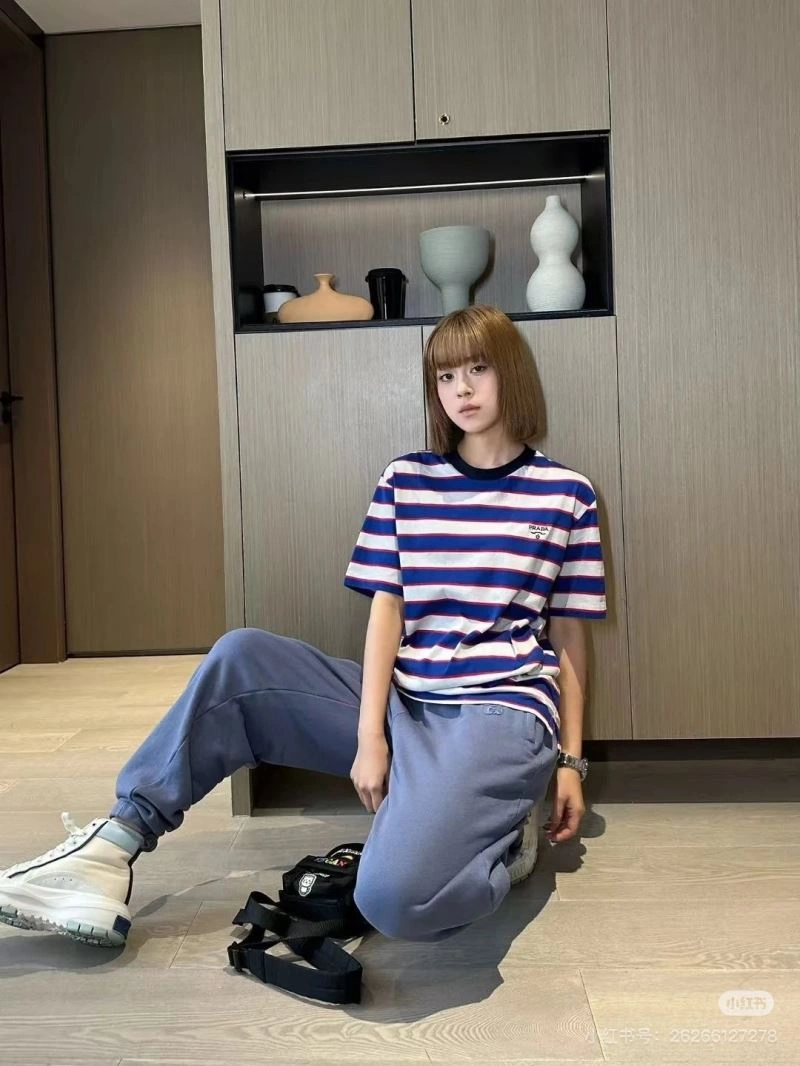 Cut-rate Prada T-Shirts