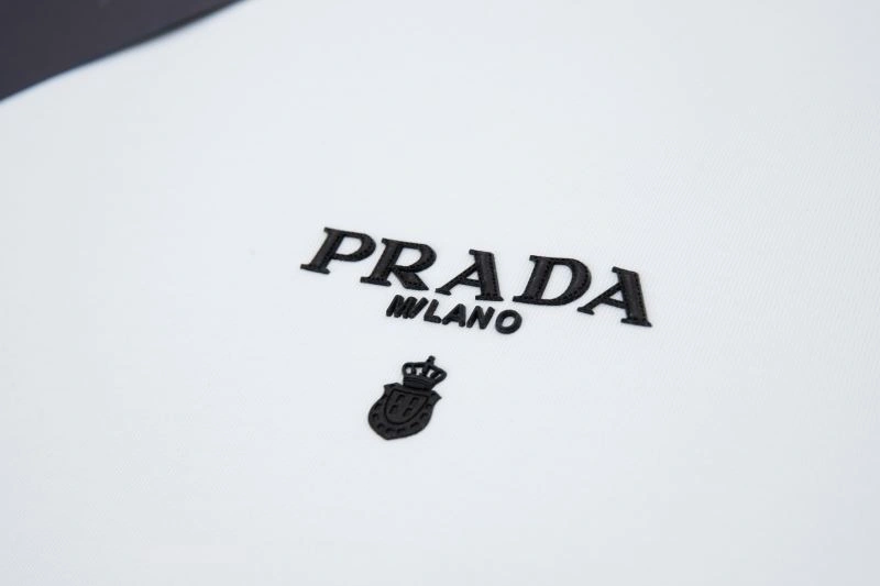 Low-cost Prada T-Shirts