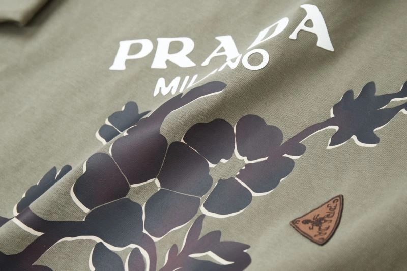 Precise copy Prada T-Shirts