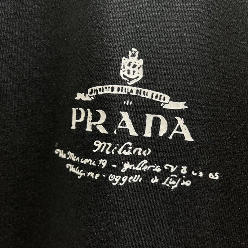 Accurate model Prada T-Shirts