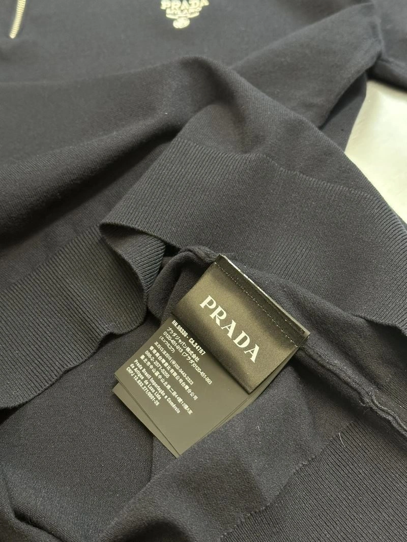 Original Prada T-Shirts