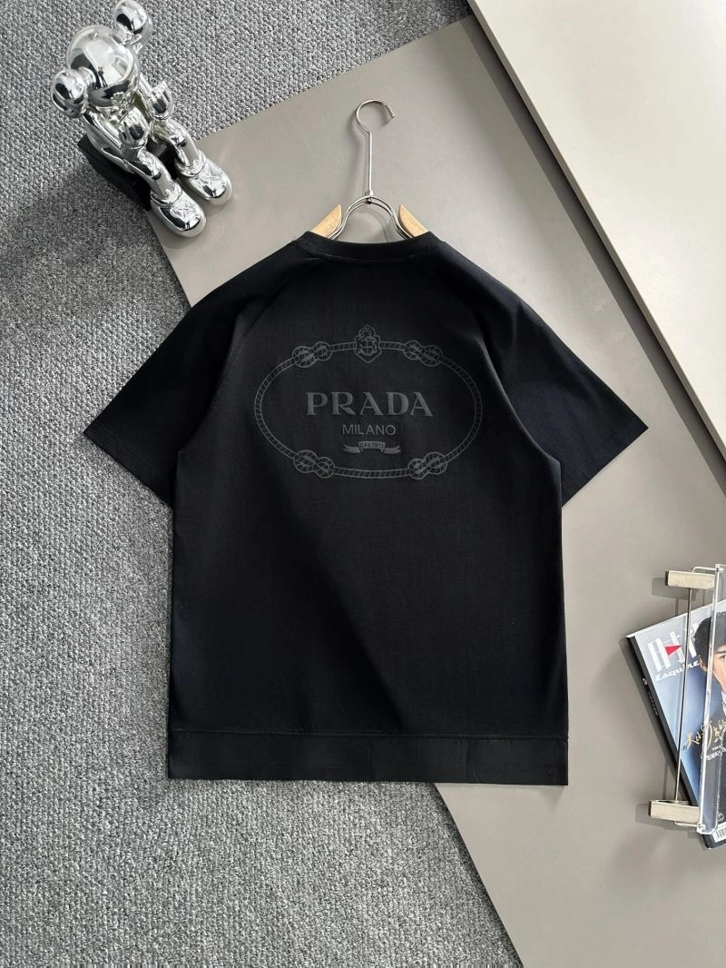 Low-cost Prada T-Shirts
