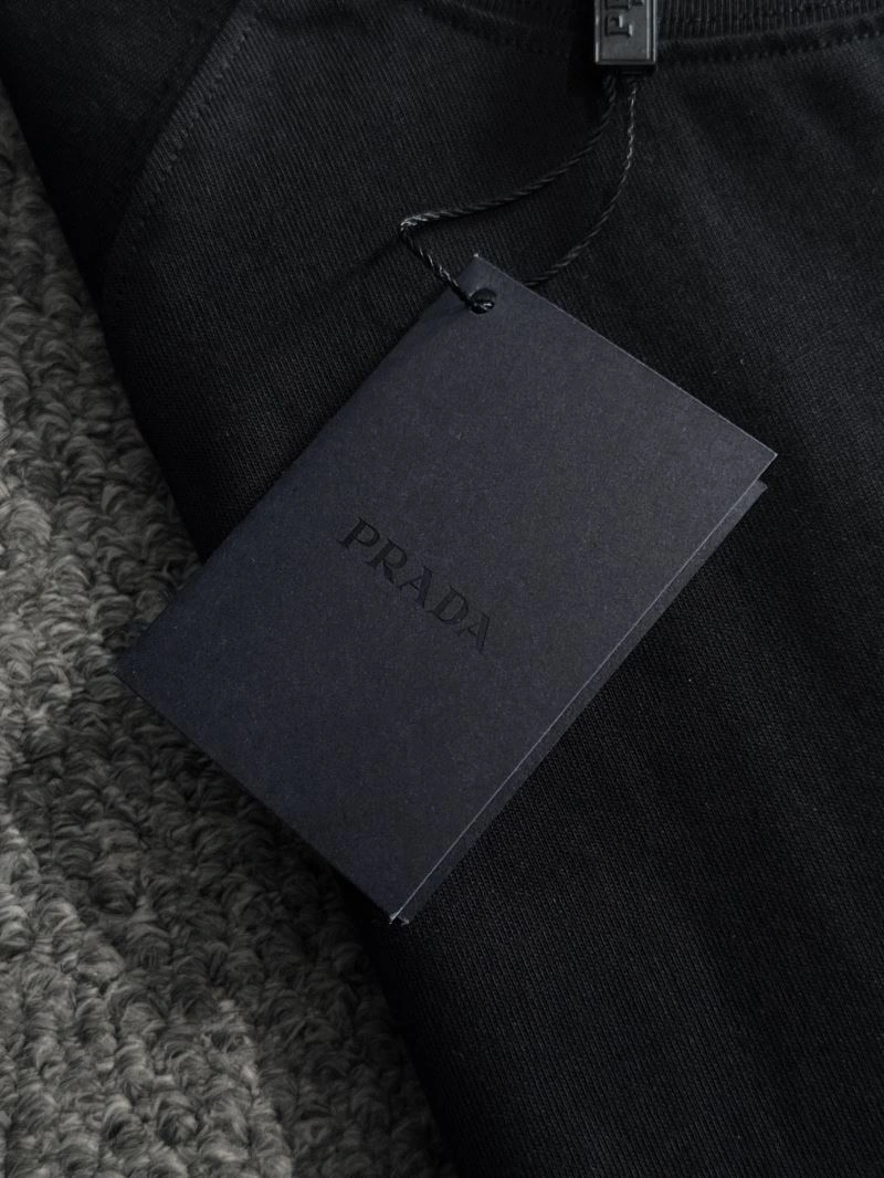 Low-cost Prada T-Shirts
