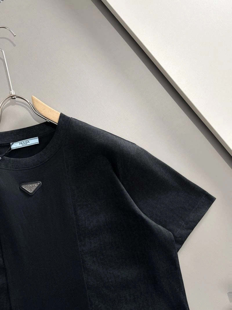 Discounted Prada T-Shirts