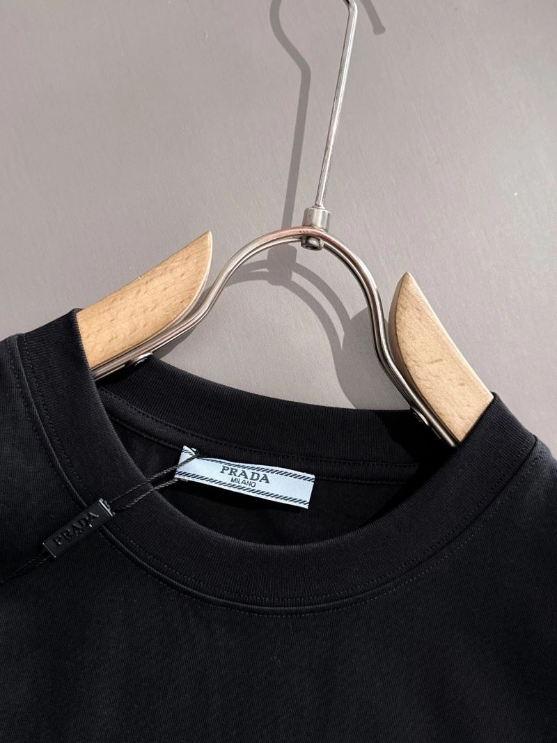 High fidelity Prada T-Shirts