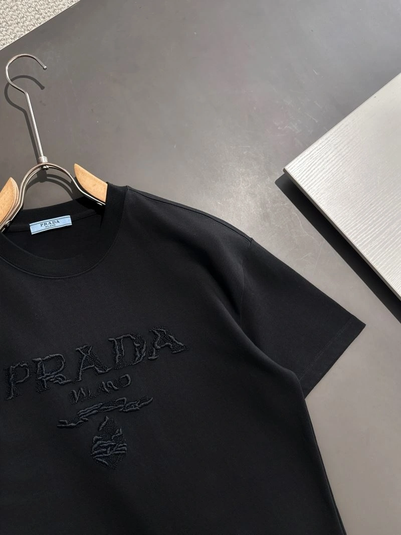 High fidelity Prada T-Shirts