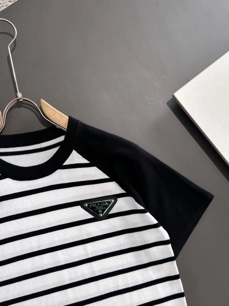 Bargain Prada T-Shirts