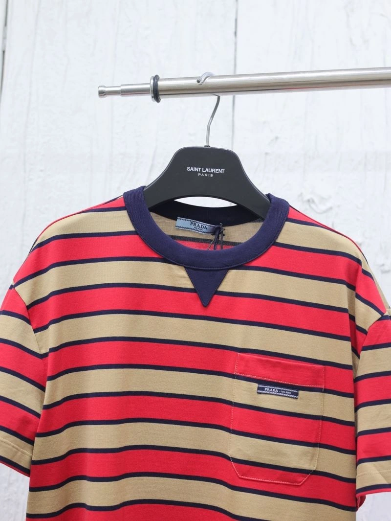 Low-cost Prada T-Shirts