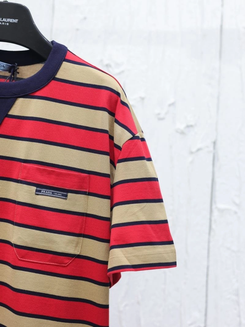 Low-cost Prada T-Shirts