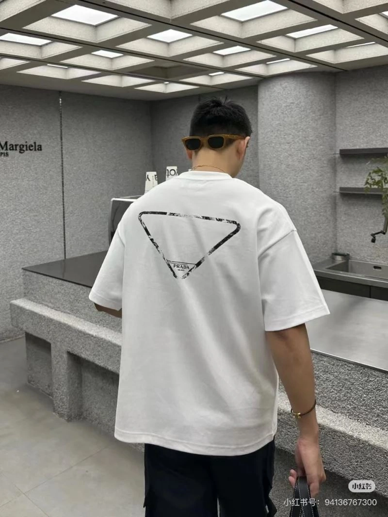 High accuracy Prada T-Shirts