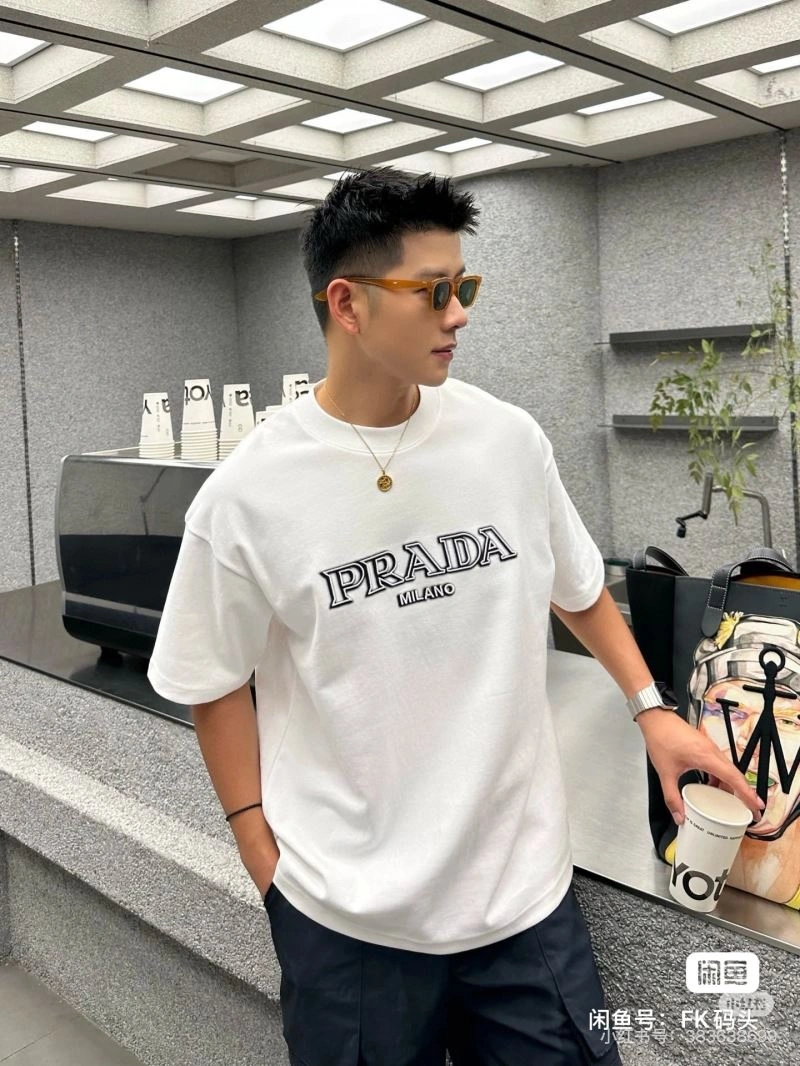 High accuracy Prada T-Shirts