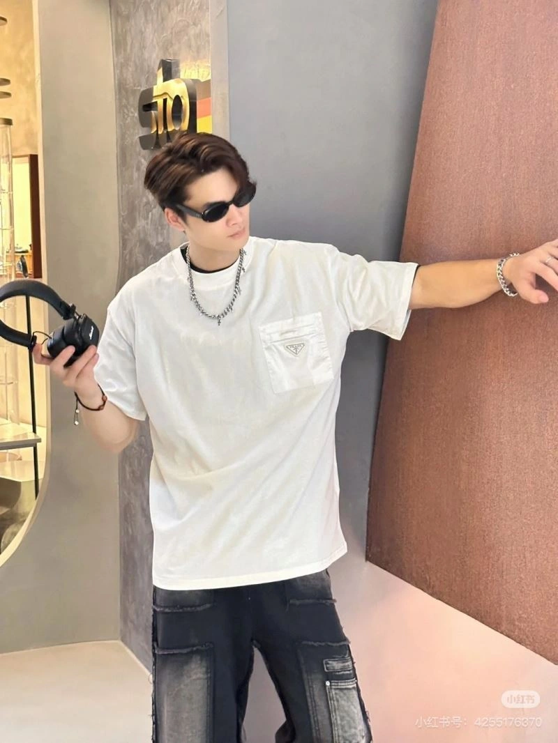 High accuracy Prada T-Shirts